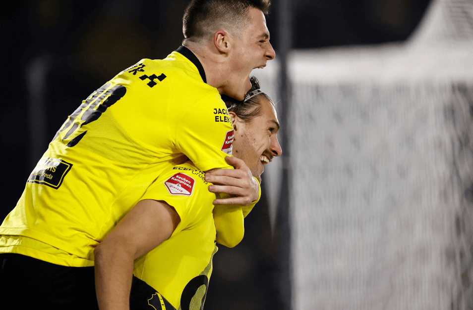 Haugen en Omgba schieten NAC naar overwinning op TOP Oss